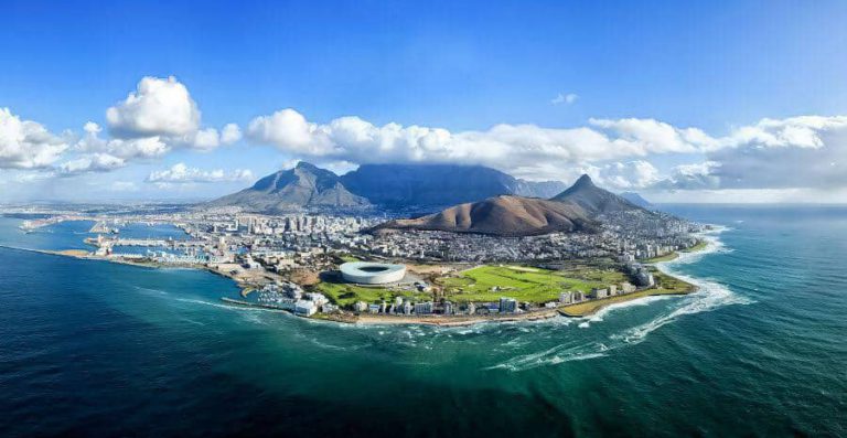 10 Must-See Cape Town Attractions Not To Be Missed - CAPSOL